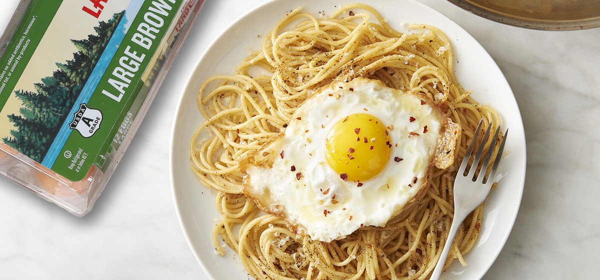 Brown Butter Cacio e Pepe with Crispy Fried Egg Recipe | Sunset Foods ...